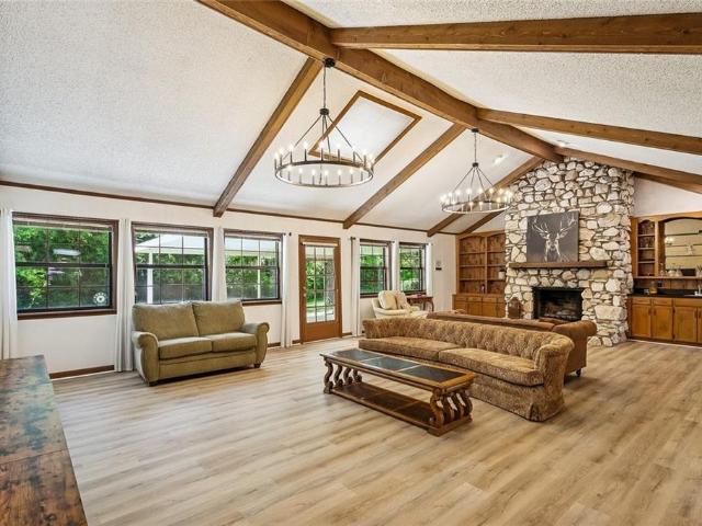 402 Ormond Drive
