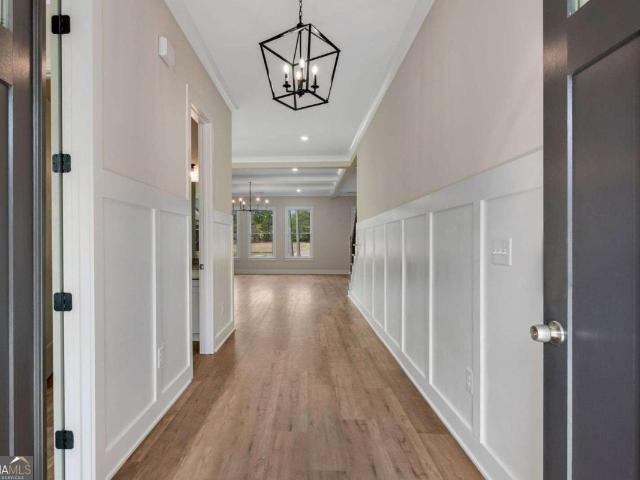 402 Manchester Lane