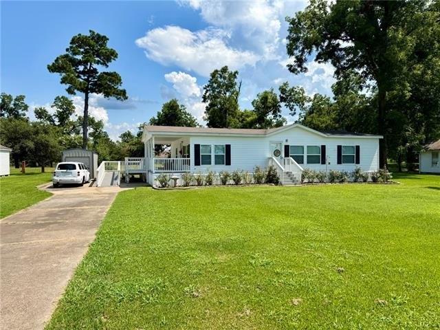 402 Maple St, Colfax, LA 71417