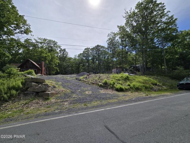 402 Maple Ridge Drive