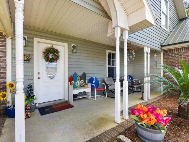 402 Northampton Cir, Fort Walton Beach, FL 32547 | Compass