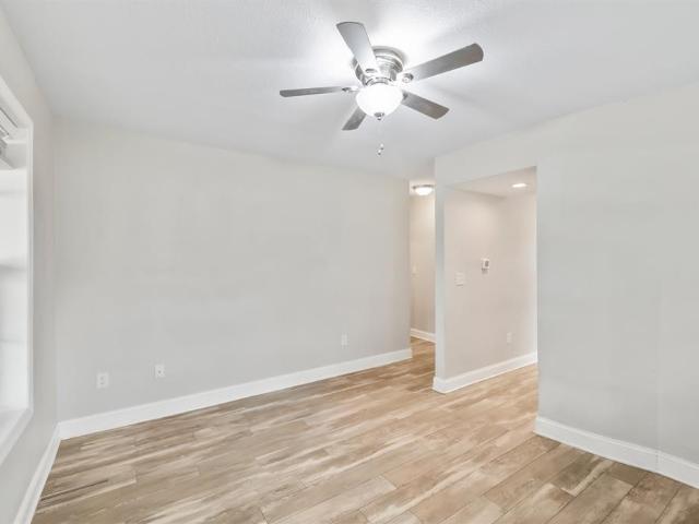 402 S 11th Street