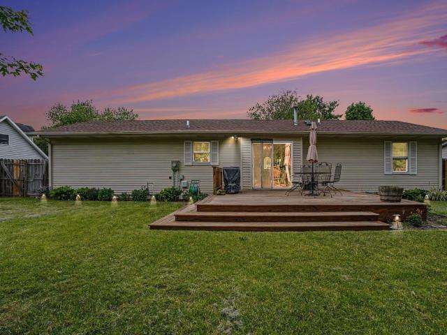 402 S Wheatland Drive