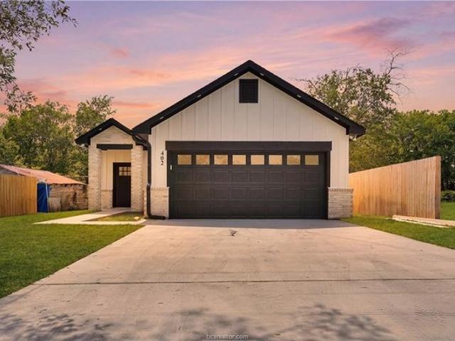 402 S Brazos Ave, Bryan, TX 77803