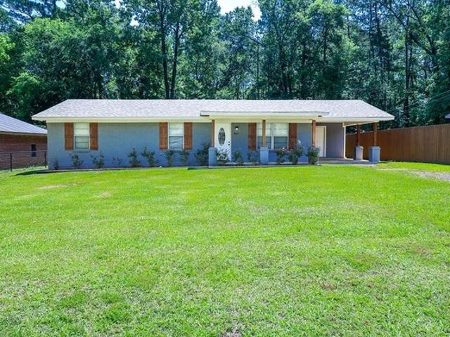 402 Saint Clair St, Lufkin, TX 75901