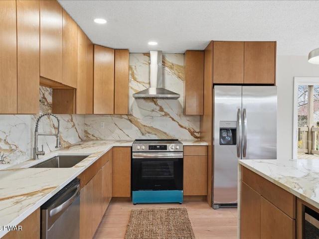 402 Shiny Mountain Court