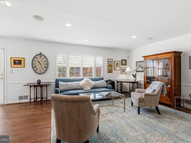 402 Skyhill Road