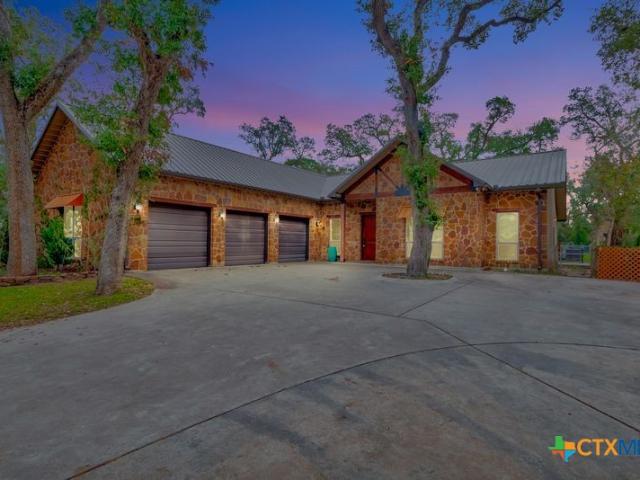 402 Sunset Drive