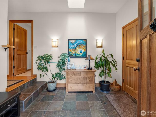 402 SW 17th