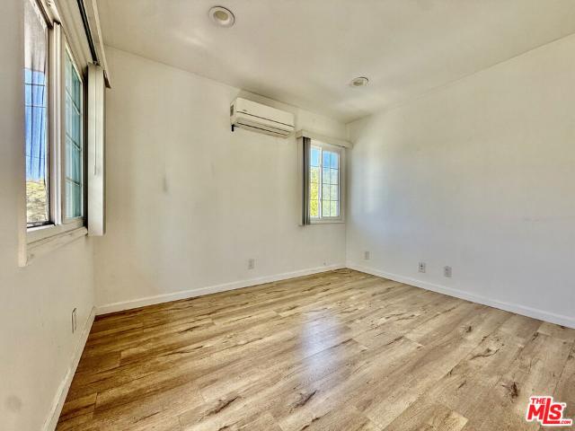 402 Pacific Street #6