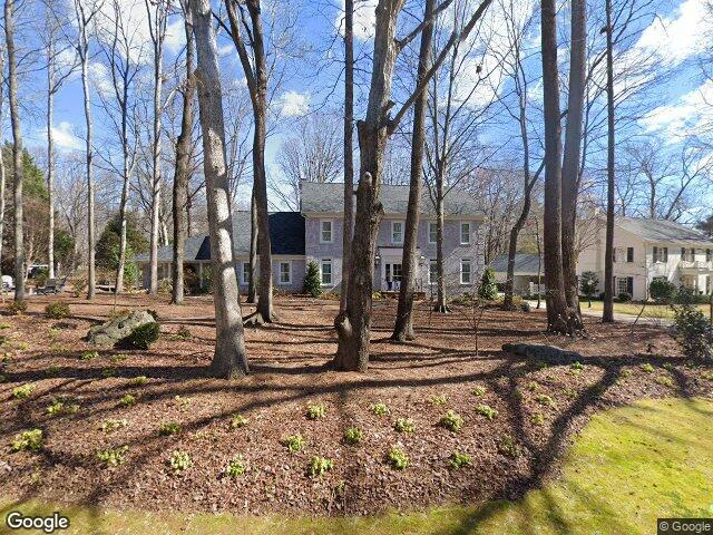 402 Parkmont Dr, Greensboro, NC 27408