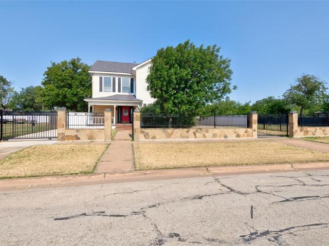 402 Peach Street