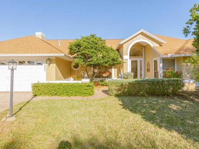 402 Peregrine Dr, Indialantic, FL 32903