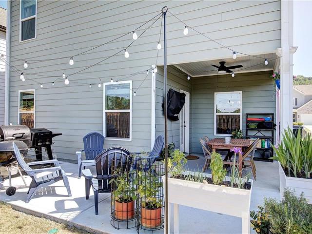 402 Perth Drive