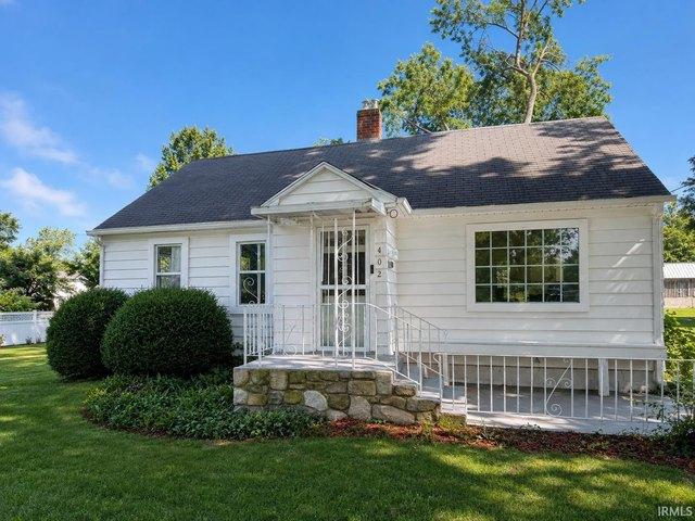 402 W College Ave, Morocco, IN 47963