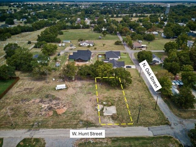 402 W Hunt St, Leonard, TX 75452