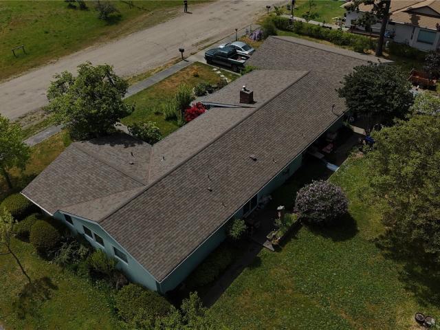 402 W Maple Street