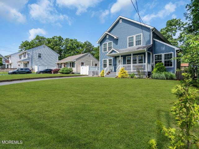 402 W Prospect Avenue