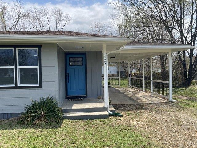 402 Ward St, Ava, MO 65608