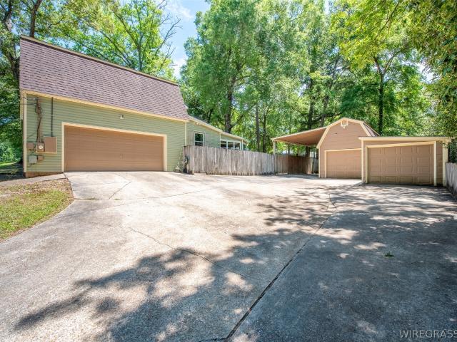 402 Wildwood Drive