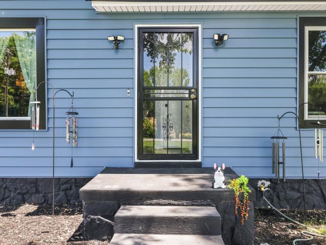 402 Wilkinson Ln