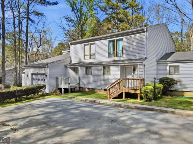 402 Willow Way