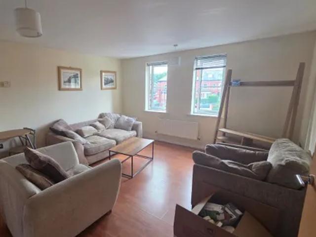 402 Wilmslow Road, Manchester, M20 3BD, United Kingdom | 2 bed apartment for rent #168104267 | Rentberry