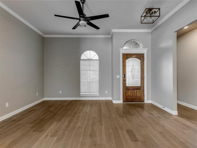 402 Windsor Road