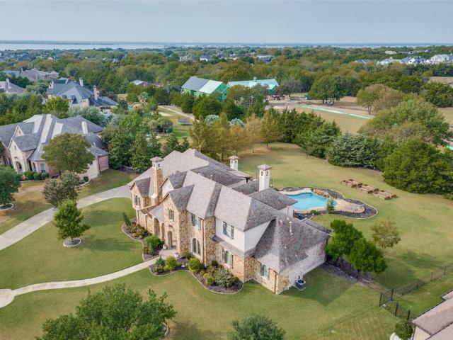 402 Wyndemere Blvd, Heath, TX 75032 | MLS #21090