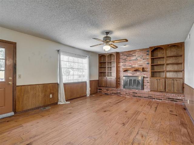 402 Vickie Drive