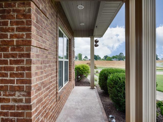 402 Vista Shores Rd