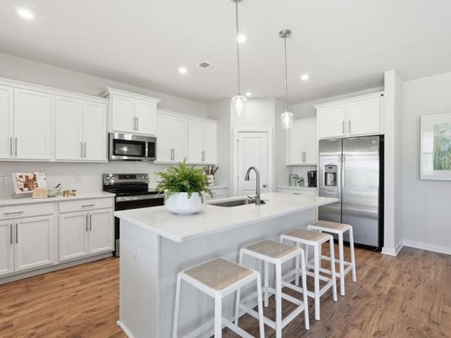 4034 Nightfall Pkwy NE, Winnabow, NC 28479