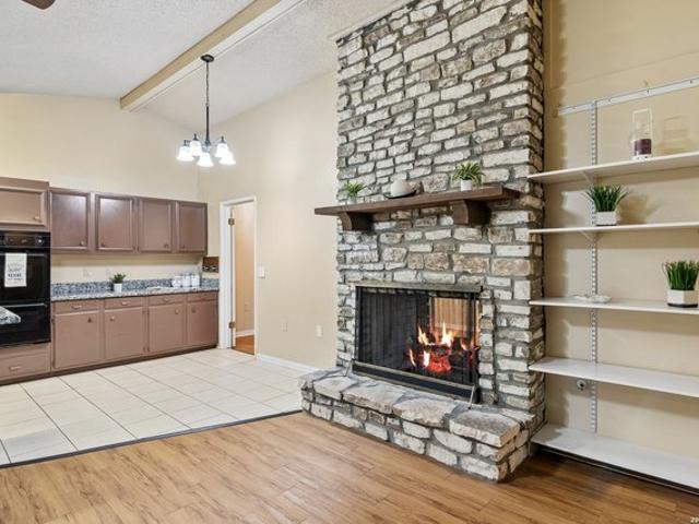 4034 Oakhaven St, San Antonio, TX 78217