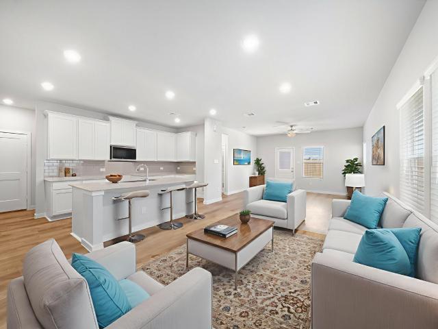 4034 Bay Court