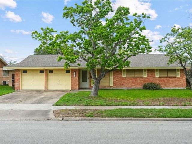 4034 Cork Dr, Corpus Christi, TX 78413