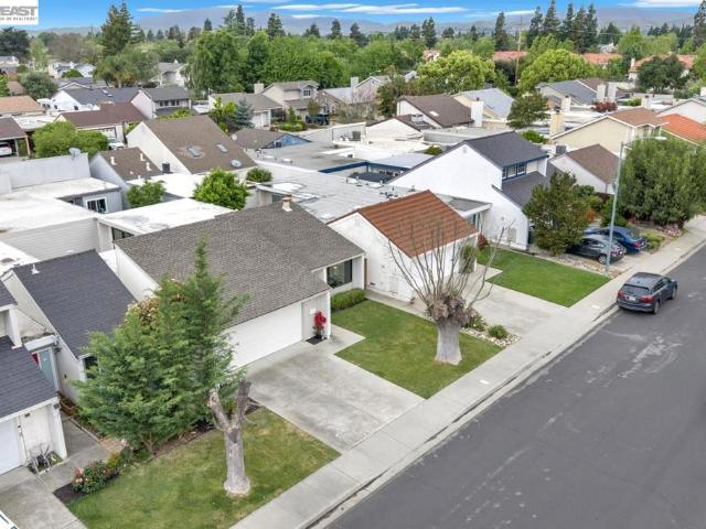 4034 Rennellwood Way