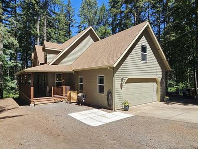 40357 Hilltop Dr, Lebanon, OR 97355
