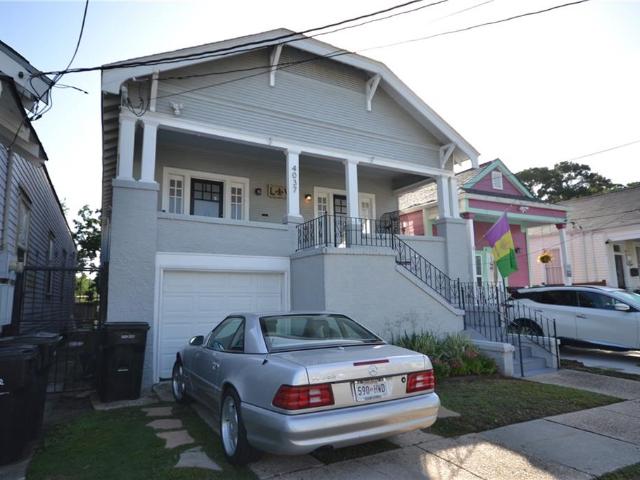 4035 D'Hemecourt Street