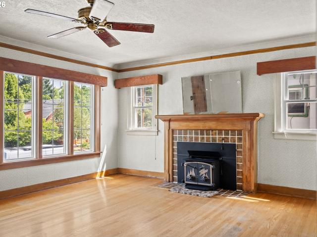 4035 SE 14TH AVE