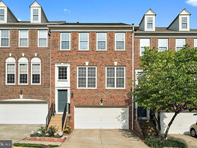 4035 Timber Oak Trl, Fairfax, VA 22033 | MLS #VAFX2302 | Compass