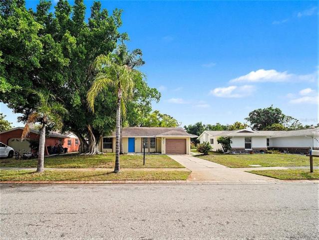 4037 Maverick Ave, Sarasota, FL 34233 | MLS #O6397