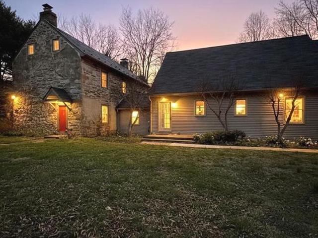 4037 Grande View Drive