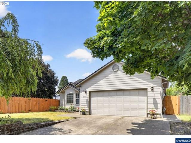 4037 Lansdowne Ct NE, Salem, OR 97305