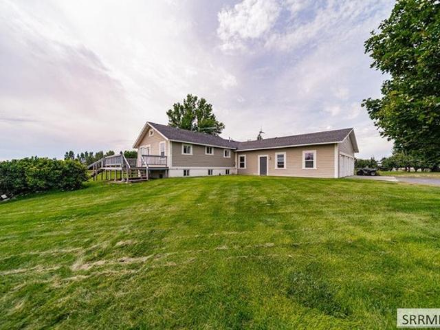4038 Molly Dr, Rexburg, ID 83440