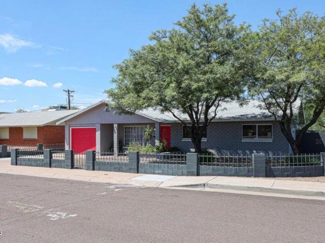 4038 N 81ST Street
