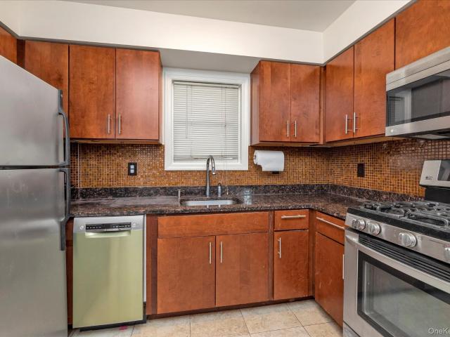 4038 th Street AO1