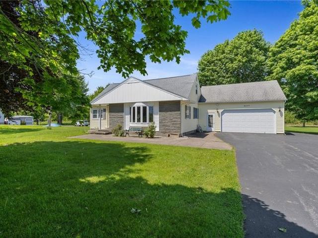 4039 Clarkson Parma Tl Rd, Brockport, NY 14420