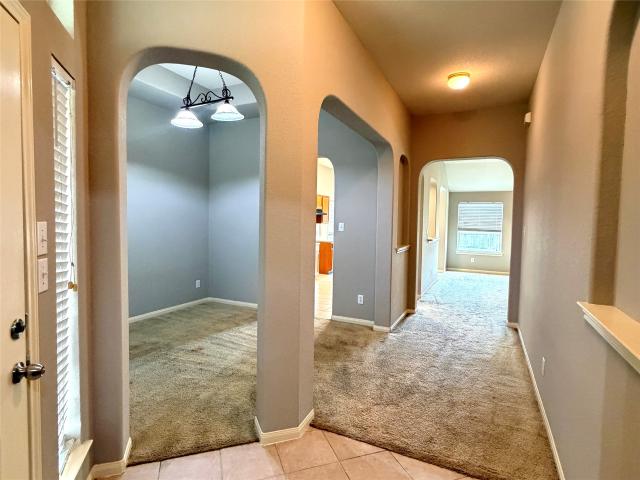 4039 Hawthorne Glen Court