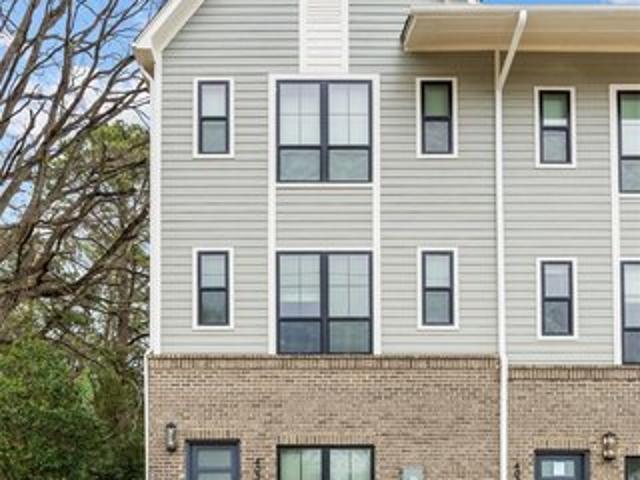 4039 S Tryon St, Charlotte, NC 28217