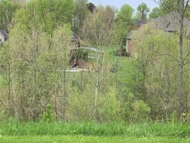 4030 Marquette Dr, Floyds Knobs, IN 47119